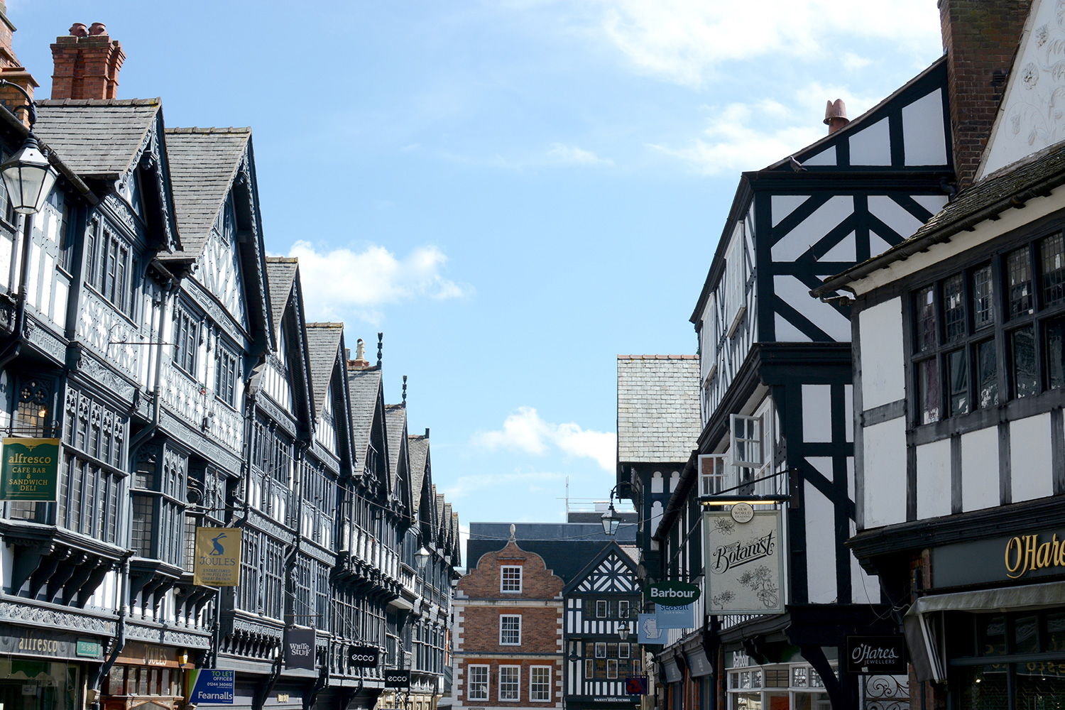 The Ultimate Guide to Living & Working in Chester | Carman Friend