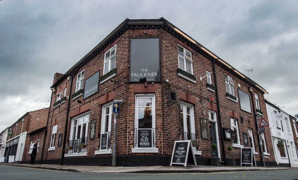 Hoole: Why It Remains One of Chester's Most Popular Areas | Carman Friend